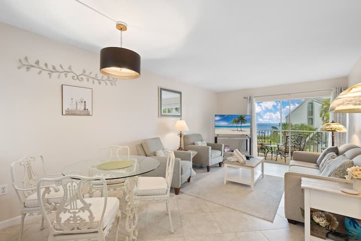 Beach Castle # 24: 1 Br / 1 Ba Resort En Longboat Key Por Rva, Capacidad Para 4 - Longboat Key, FL