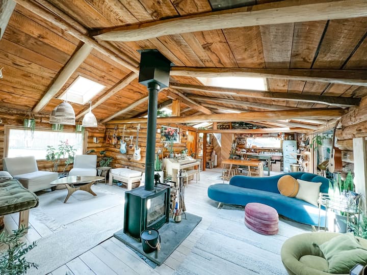 The Highview, A Log Cabin In The Catskills - Phoenicia, NY