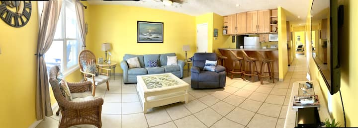 Sunny Side Up- Walk To Beach And Pool - Perdido Key, FL