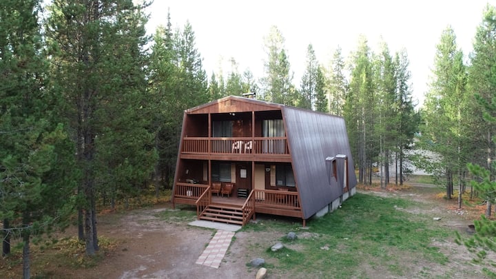 30 Min To Ynp | 4 Bedrooms | Near Big Springs - Island Park, ID