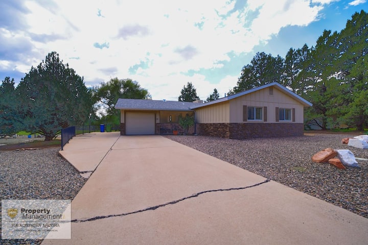 Stay And Play! *Golfers Retreat *Budget Friendly - Prescott, AZ