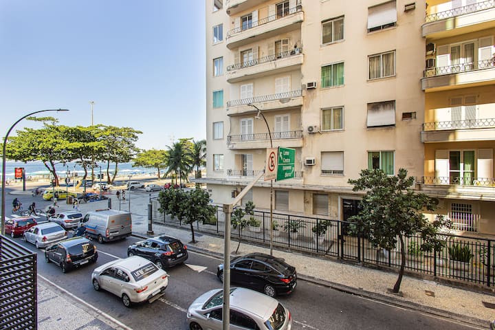 Tir1 #201 - Vista Lateral Mar, Maleiro No Edifício - Copacabana
