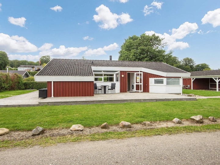6 Person Holiday Home In Bjert - Kolding