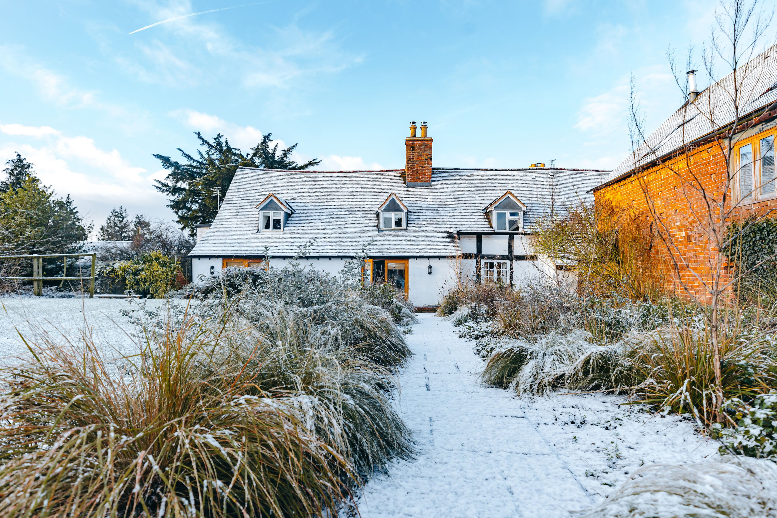Ryton Grange Farmhouse Plus 2 Barns To Sleep 23 - Shrewsbury