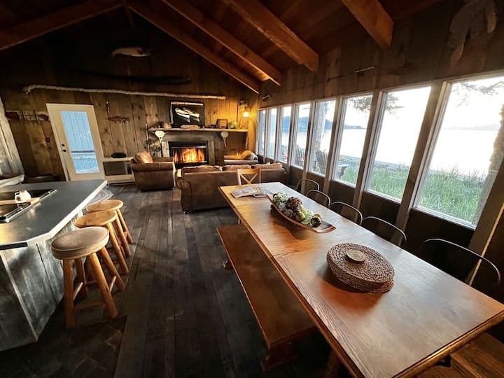 The Beach House At Between Beaches Alaska - Seldovia, AK