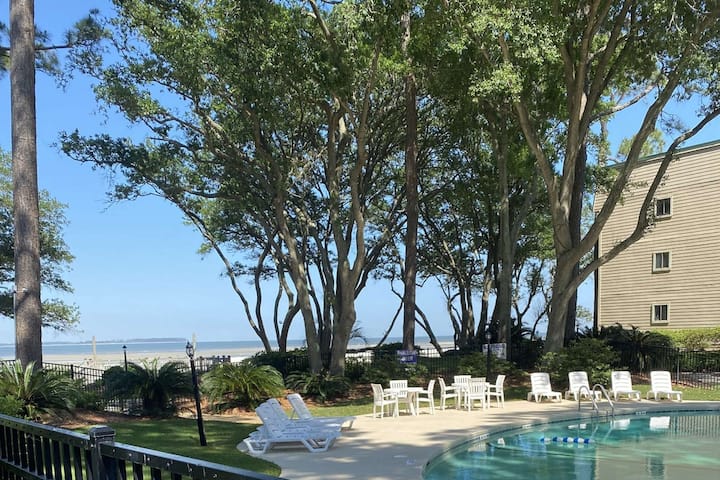 Updated Villa-the Spa On Port Royal, Waterfront Complex, Gated Community, Pool, Tennis, Beach Access - Hilton Head Island, SC