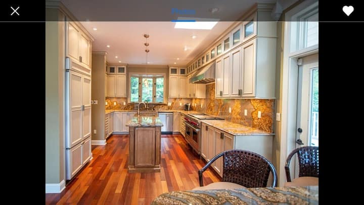 Résidence-prestige-salle De Bain Privée-vue Sur Le - Lewisburg, WV