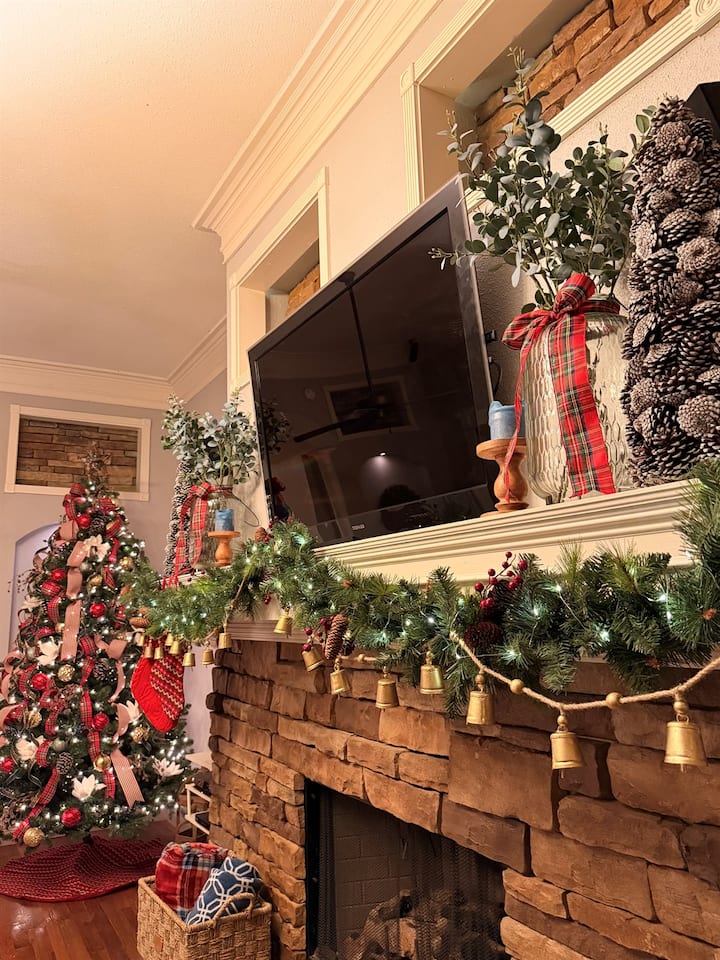 Beautiful Historic Home Near Downtown Hot Springs! - Hot Springs, AR