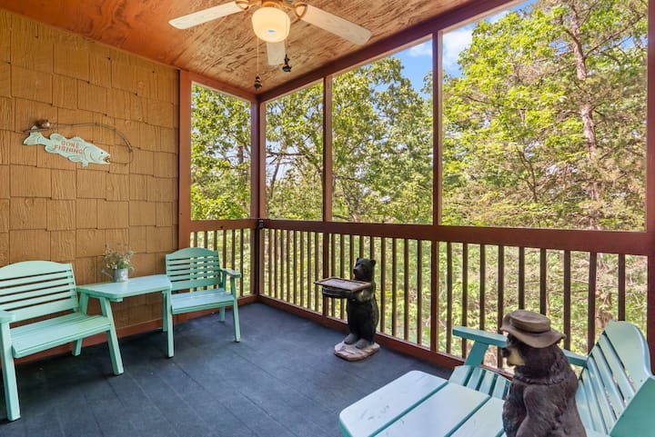 Take It Easy - Walk-in Cedar Cabin Close To Shows - Branson, MO