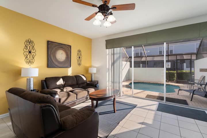 Windsor Hills 3 Bedroom Private Pool Townhome - Celebration, FL