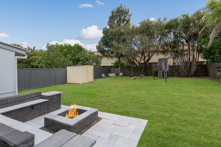 Acacia Ridge Cottage - Firepit, Kids Cubby, Games - Brisbane