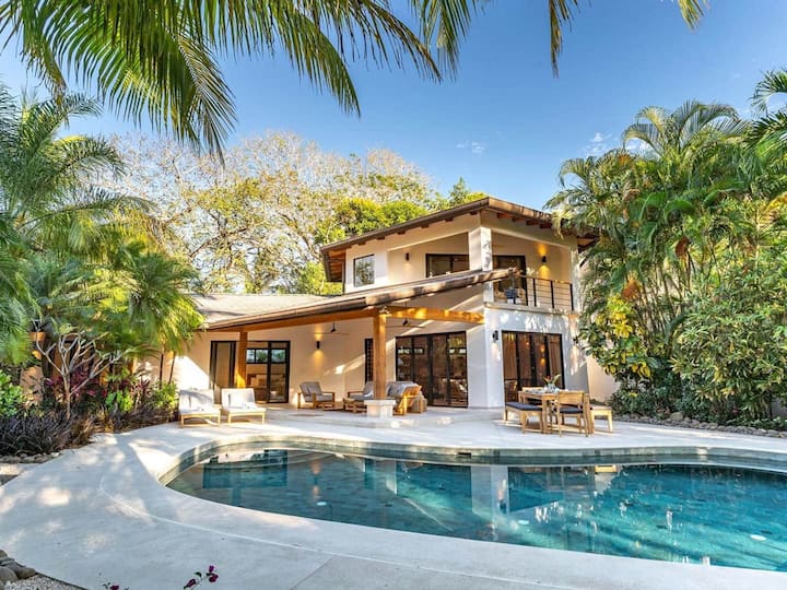 Stay As Close To The Beach As You Can In Guiones - Nosara