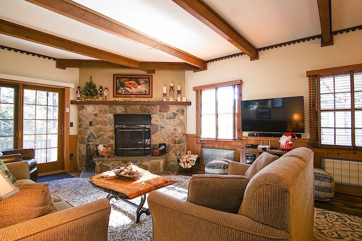 Whistlepunk 20: 2 Br Condo; Slope Side - Snowshoe, WV