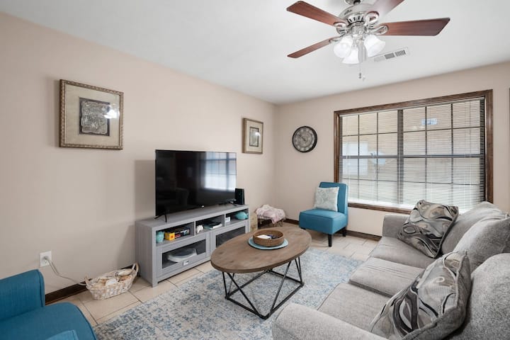 Quiet 2br K/q+full Kit+easy Parking By Ponytail - Alexandria, LA