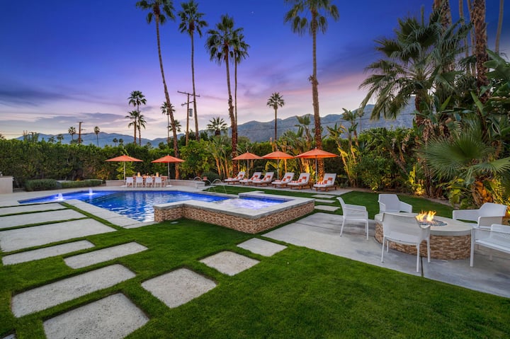 Mountain View Modern - Walk To Downtown! Pool! - Palm Springs, CA