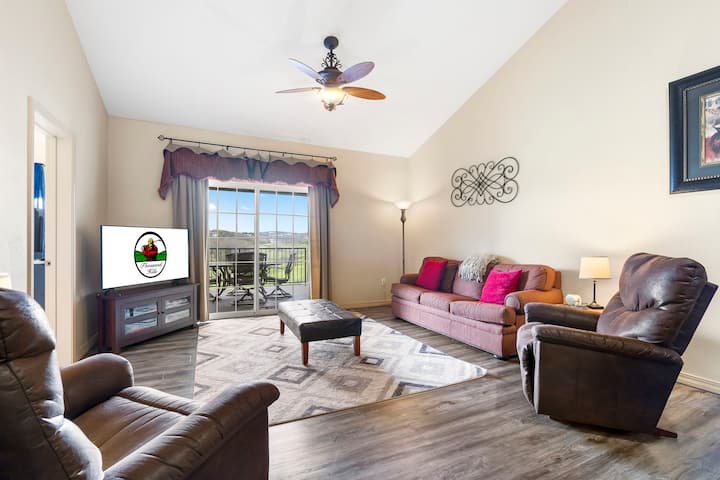 2 Bed, 2 Bath Golf Condo - Deck W/golf Course View - Missouri