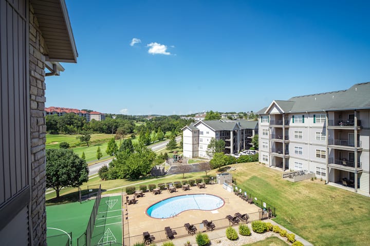 2 Bedroom, 2 Bathroom Golf Condo Featuring Private, Covered Balcony With Pool View - Table Rock Lake