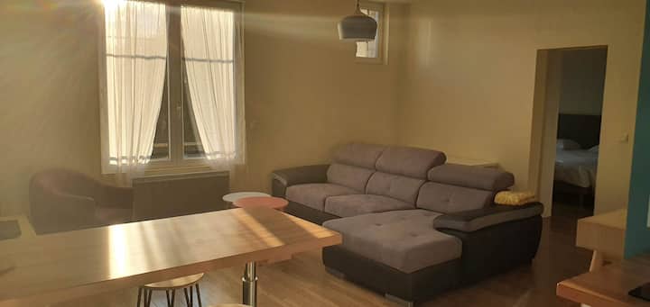2e Etage Bel Appartement T3 Proche Centre Ville - Bourges