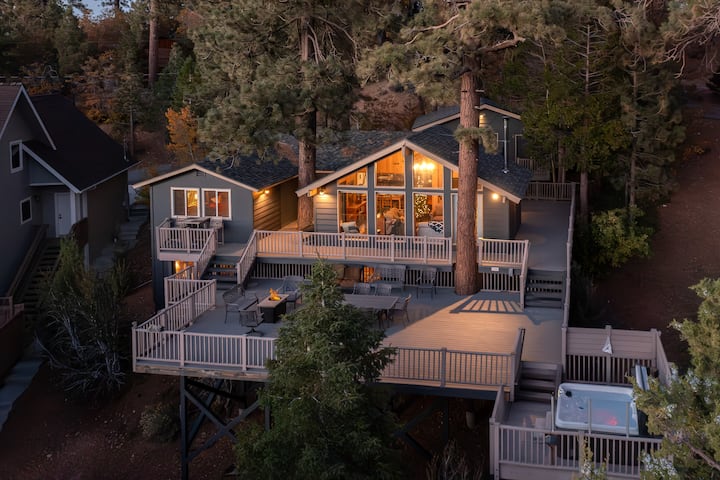 Whistling Woods. Unbeatable Views, Spa, Bbq. - Big Bear Lake, CA