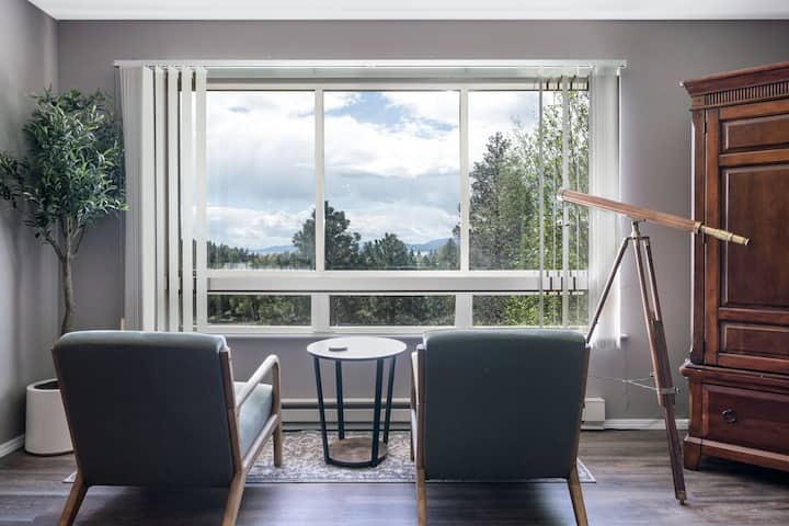 Spacious, Updated Condo W/private Balcony, A/c & Lots Of Light - Marina Cay Retreat Flathead Lake - Bigfork, MT