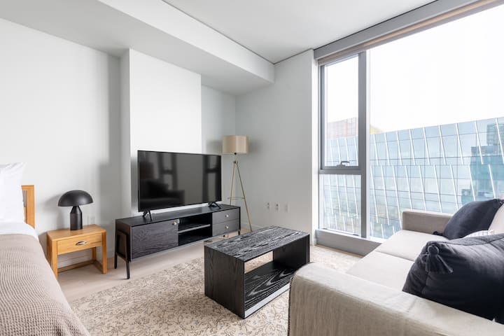 Blueground | Pioneer Sq, Gym, Nr Occidental Sq - Seattle, WA