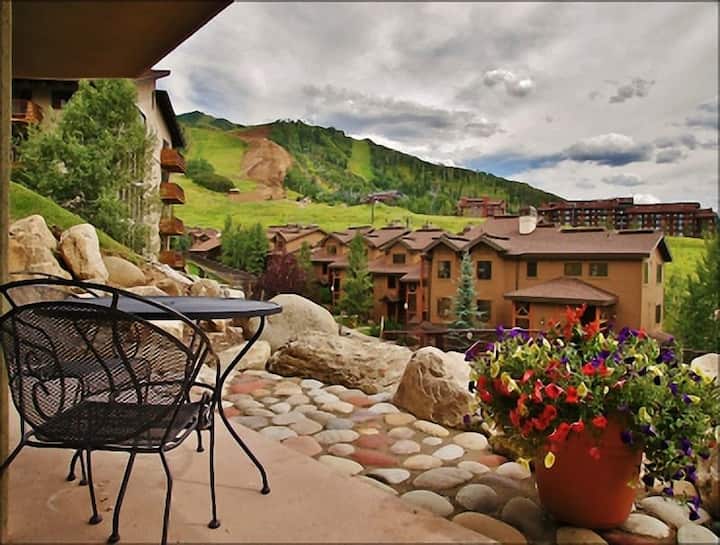 Summer Sale | Mtn Views + Pool & Hot Tub - Steamboat Springs, CO