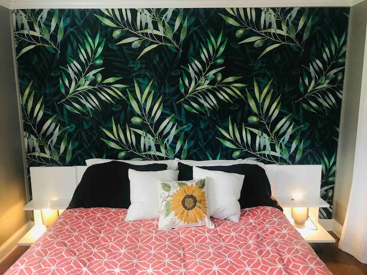 Downtown Raleigh + Longview Living - Raleigh, NC