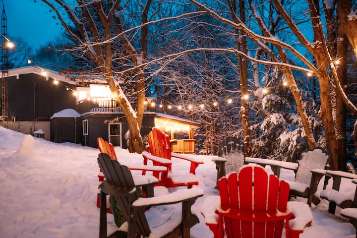 Waterfalls * Hot Tub * Sauna * Wi-fi * Firepit - Bracebridge