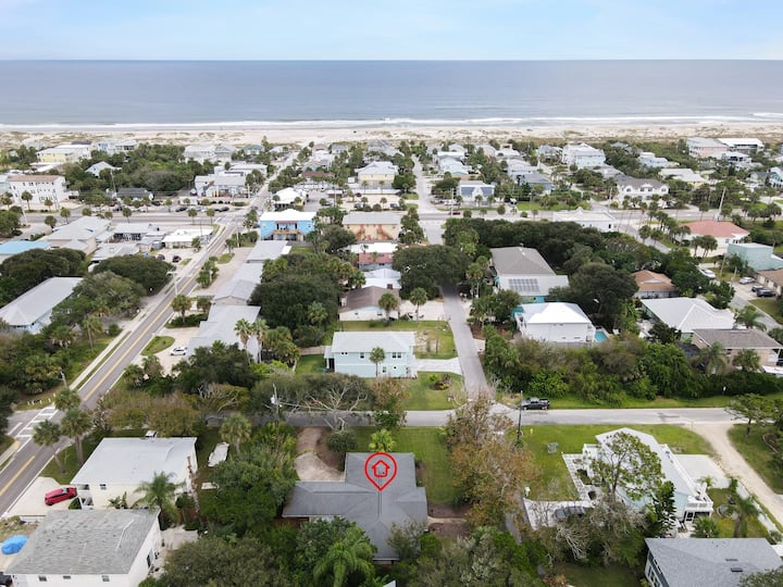 Beach Escape - 3 Bedroom Home - St. Augustine Beach, FL