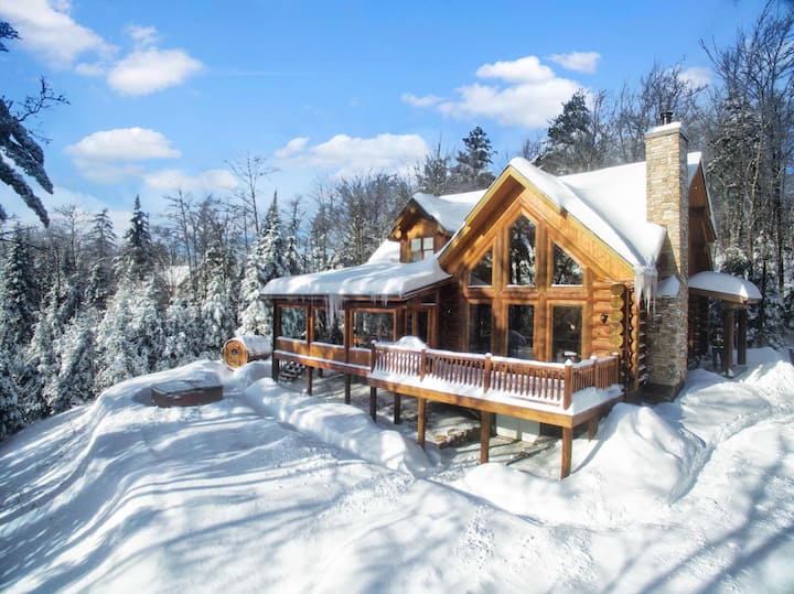 Blue Moose : Spa , Piscine Et Accès Lac - Saint-Sauveur