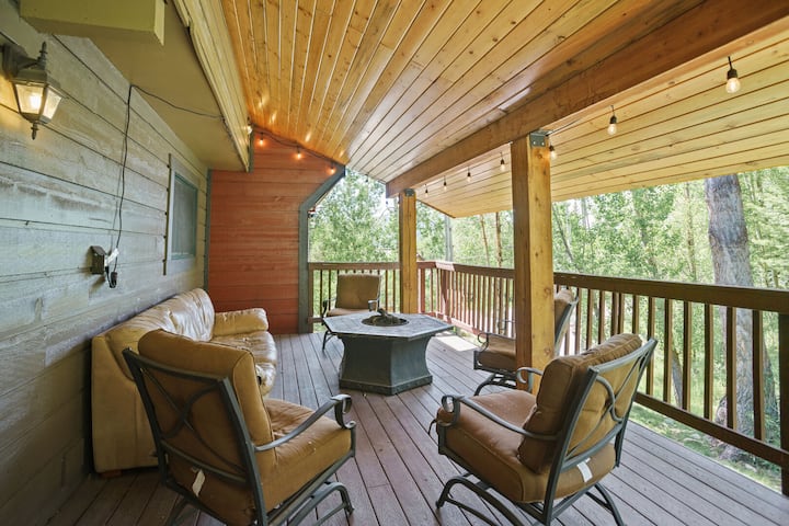 Pool, Covered Balcony, Private Indoor Hot Tub, Walking Distance To Mountain Village - Steamboat Springs