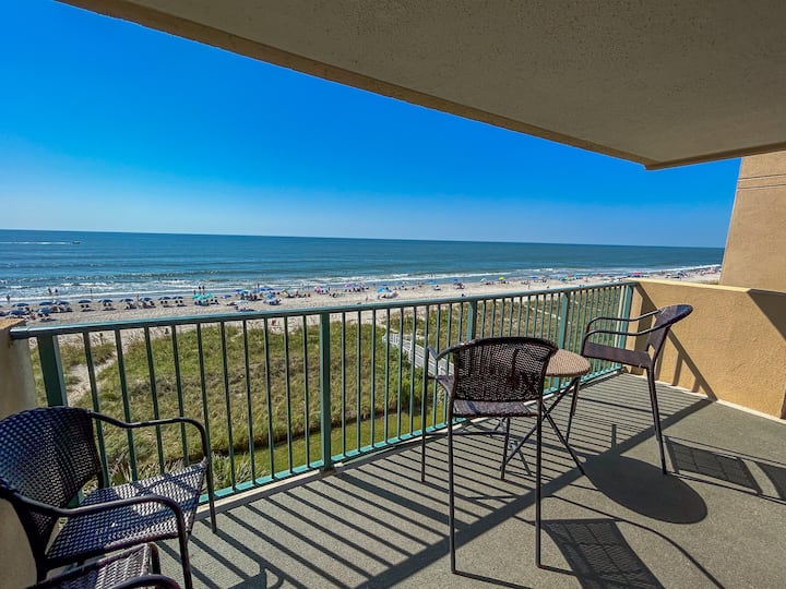 4 Bedroom-3 Bath Oceanfront Condo-pool/great View - North Myrtle Beach, SC