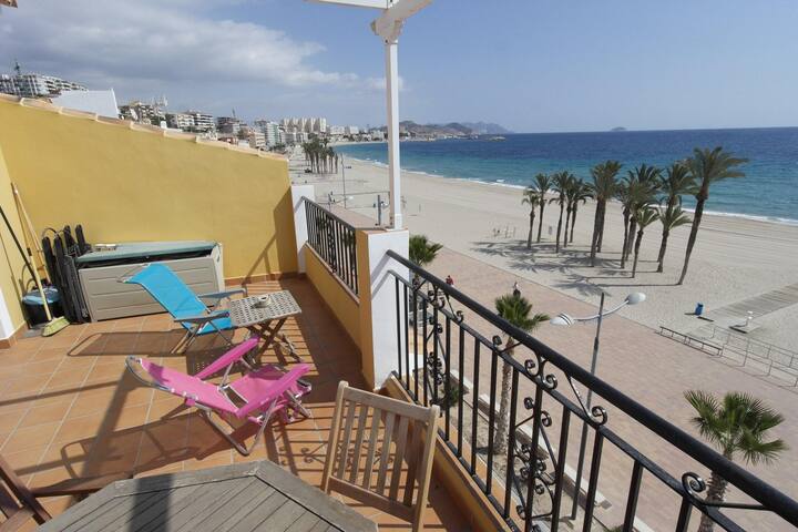 Frontline Penthouse In Old Town Villajoyosa - Villajoyosa