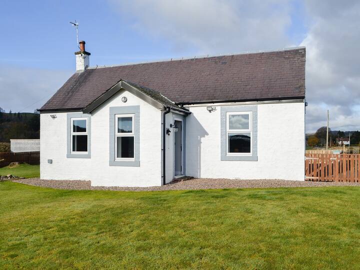 Broomlands Cottage - Moffat