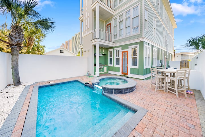 Aloha Beaches Gulf-front Retreat, Pool, Steps To Beach, Sleeps 14 - Panama City Beach