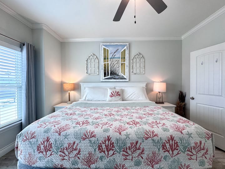 Relax & Unwind – 4-bedroom Beachside Retreat - 科珀斯克里斯蒂