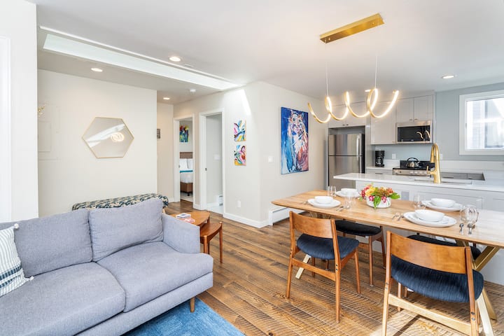 Modern Mid-town Hideaway, Near Gondola & Main St. - Telluride, CO