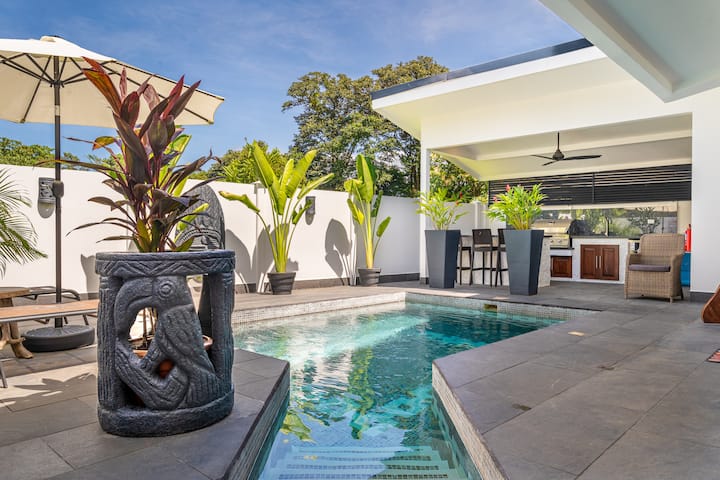 Uvita-walk To Beach-pool-ac-fast Internet-2suites - Costa Rica
