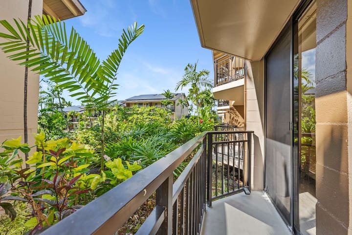 Kona Condo: Steps To Beach, Family-friendly Stay! - Kailua-Kona, HI