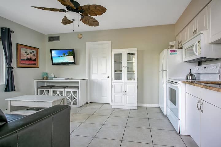 Suite 210 - Bayside - Bay View - Balcony - 2nd - Clearwater Beach, FL