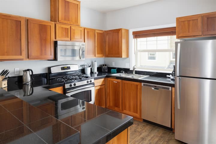 Chalet 133 At The Official Collins Lake Resort - Cooper Spur Mountain Resort, OR