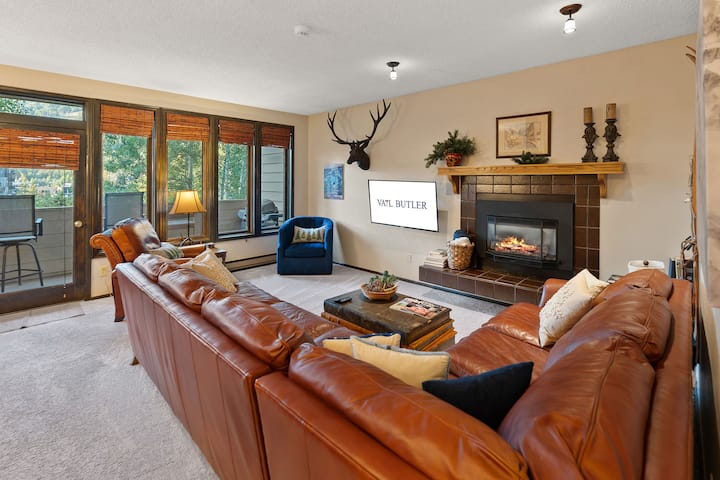 Walk To Lifts & Vail Mtn Views, Pool Hot Tub - Vail, CO