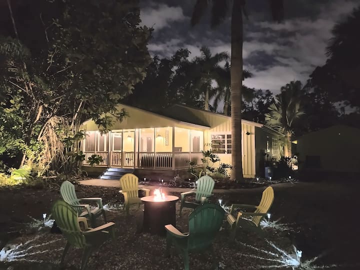 Florida Craftsman Home Near Downtown Sarasota - Sarasota, FL