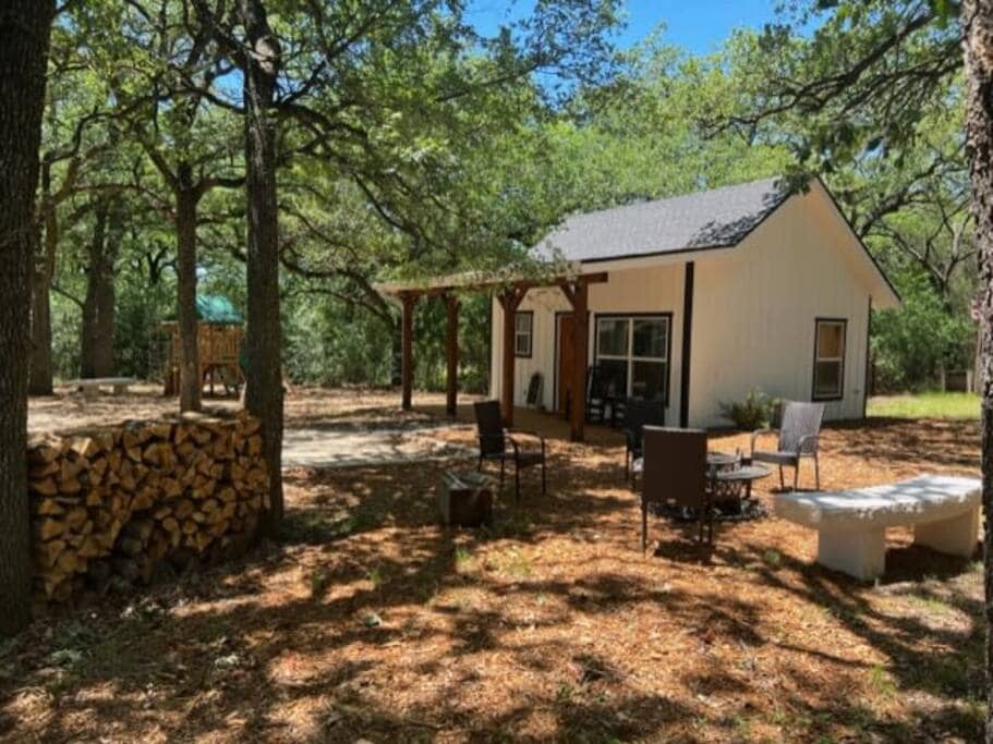 Texas Cabin Vacation Rentals - United States | Airbnb