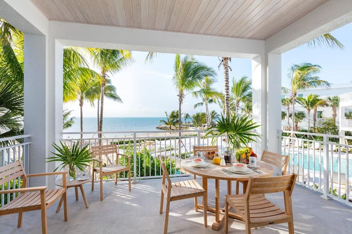 4 Bedroom Oceanview Villa With Bunks - Sleeps 10 - Islamorada, FL