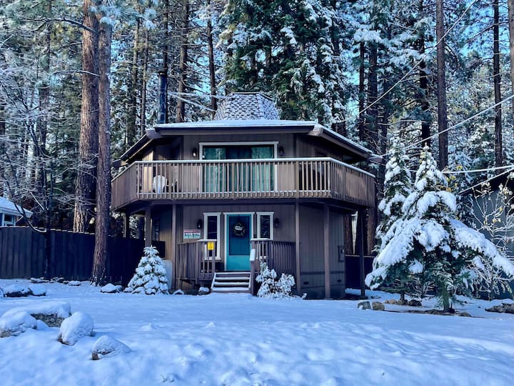 Steps To Snow Summit.updated. Cozy Fireplace. Bbq. - Big Bear Lake, CA