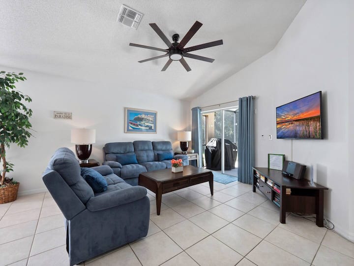 Oasis Key Retreat By Propertychekker! - Lake Kissimmee State Park, Lake Wales