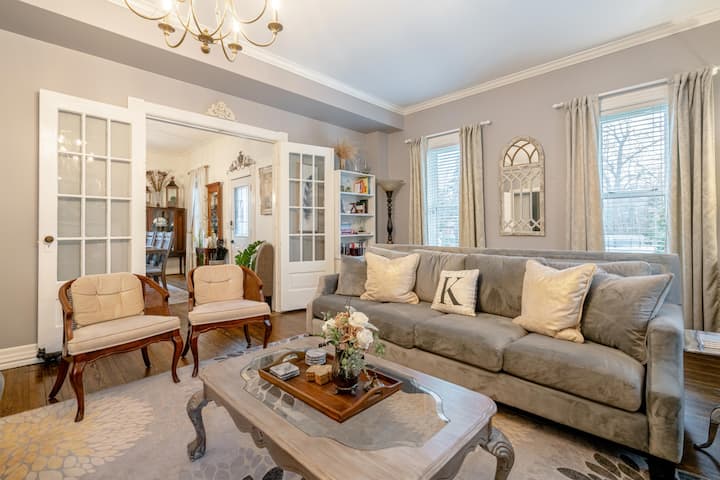 Kingsville House - The Birds Nest Room - Kingsville