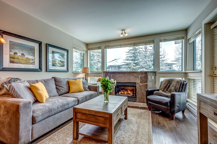 Greystone Lodge 221 Ski-in/out By Acer Vacations - Whistler