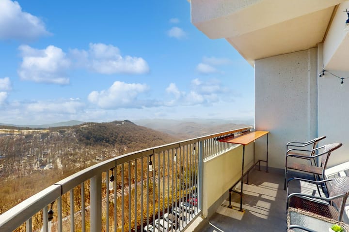 2br Mountainview 6th-floor | Pool | Hot Tub - Linville, NC